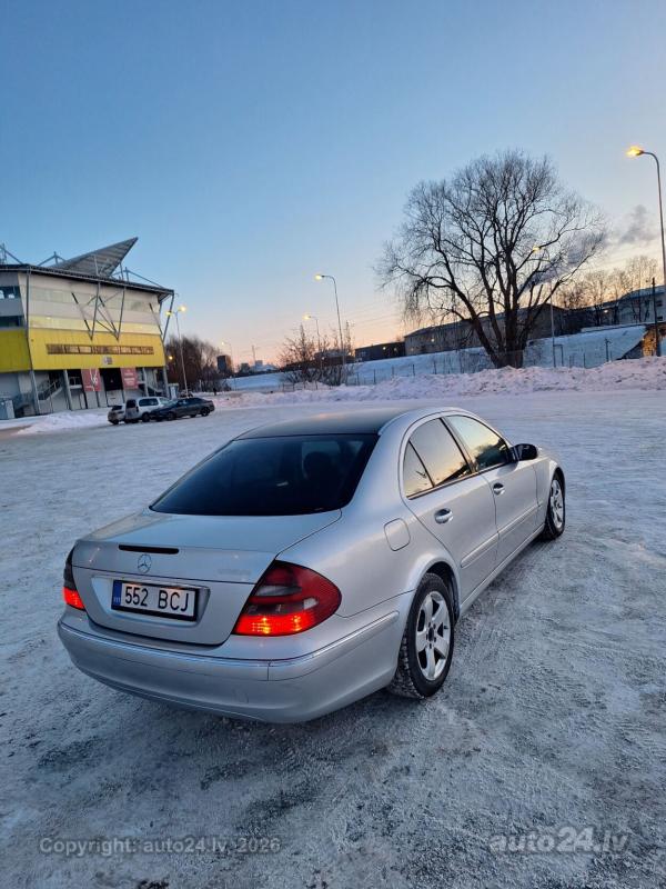 Grey Mercedes-Benz E-Class 2003 in Tallinn, with an engine capacity of 2.10 L and mileage of 0 thousand km for 1999 €, photo 7 on AUTOMOTO.COM.LV
