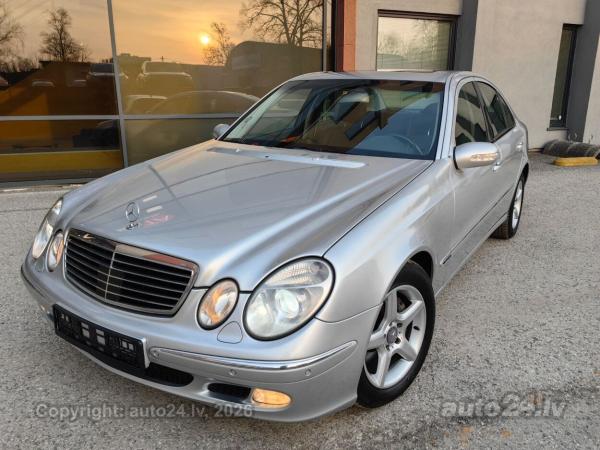 Grey Mercedes-Benz E-Class 2003 in Tartu, with an engine capacity of 3.20 L and mileage of 359 thousand km for 5690 €, photo 5 on AUTOMOTO.COM.LV
