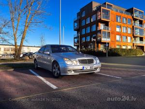 Grey Mercedes-Benz E-Class 2003 in Tallinn, with an engine capacity of 3.20 L and mileage of 466 thousand km for 2900 €, photo  on AUTOMOTO.COM.LV