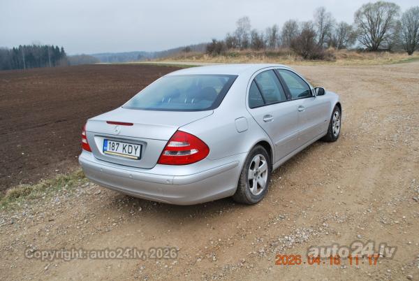 Pelēks Mercedes-Benz E-Class 2003 Tartu, ar dzinēja tilpumu 2.60 L un nobraukumu 290 tūkst. km par 1499 €, foto 4 vietnē AUTOMOTO.COM.LV