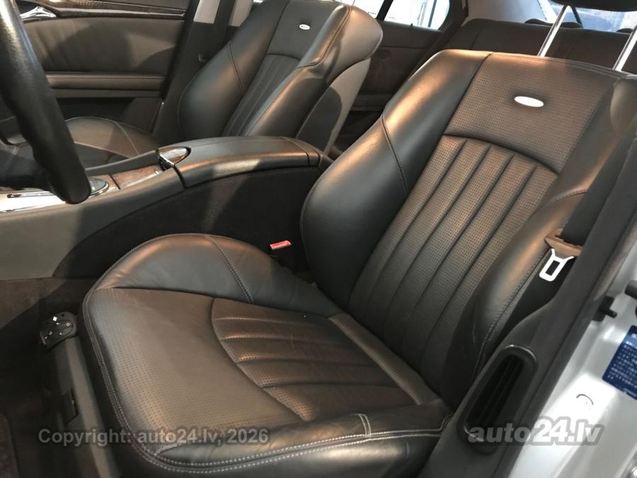 Pelēks Mercedes-Benz E-Class 2003 Tallina, ar dzinēja tilpumu 5.40 L un nobraukumu 63 tūkst. km par 29500 €, foto 10 vietnē AUTOMOTO.COM.LV