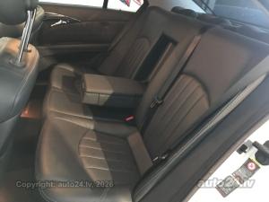 Pelēks Mercedes-Benz E-Class 2003 Tallina, ar dzinēja tilpumu 5.40 L un nobraukumu 63 tūkst. km par 29500 €, foto 12 vietnē AUTOMOTO.COM.LV