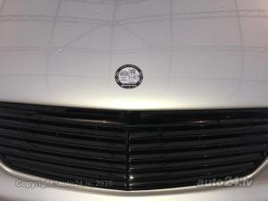 Pelēks Mercedes-Benz E-Class 2003 Tallina, ar dzinēja tilpumu 5.40 L un nobraukumu 63 tūkst. km par 29500 €, foto 16 vietnē AUTOMOTO.COM.LV