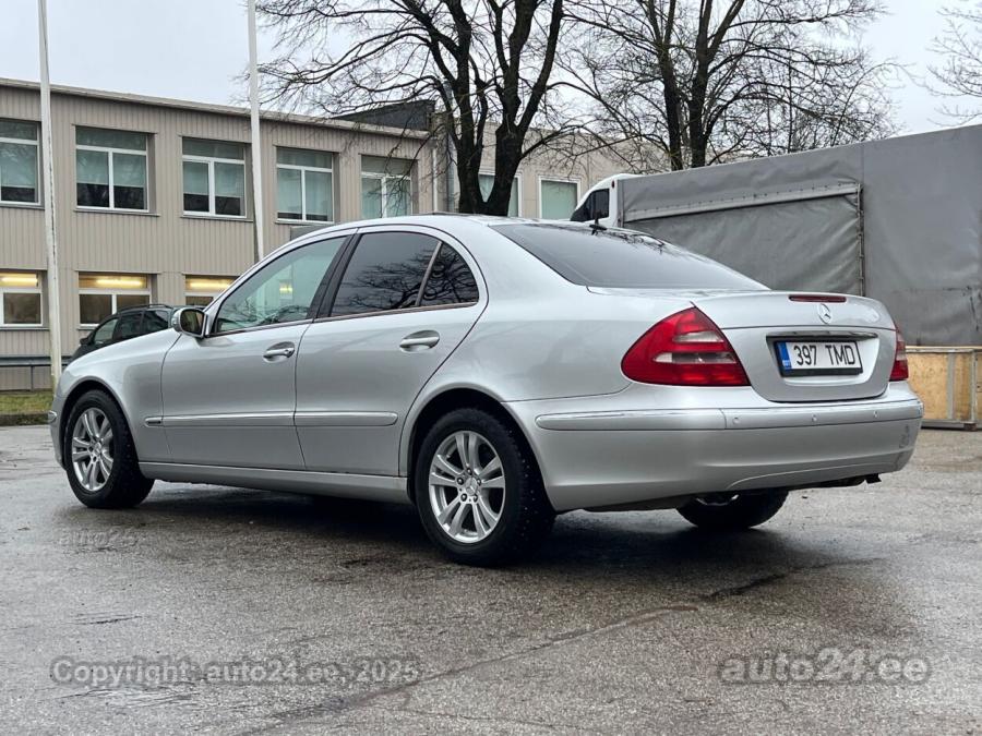 Grey Mercedes-Benz E-Class 2004 in Narva, with an engine capacity of 2.70 L and mileage of 365 thousand km for 1999 €, photo 8 on AUTOMOTO.COM.LV
