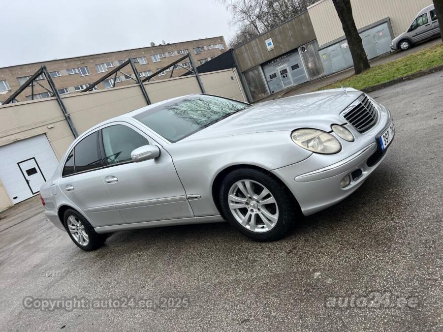 Grey Mercedes-Benz E-Class 2004 in Narva, with an engine capacity of 2.70 L and mileage of 365 thousand km for 1999 €, photo 19 on AUTOMOTO.COM.LV