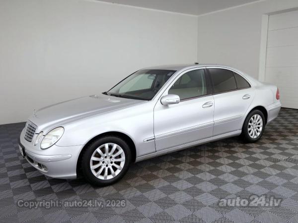Pelēks Mercedes-Benz E-Class 2004 Tallina, ar dzinēja tilpumu 2.10 L un nobraukumu 308 tūkst. km par 1999 €, foto 2 vietnē AUTOMOTO.COM.LV