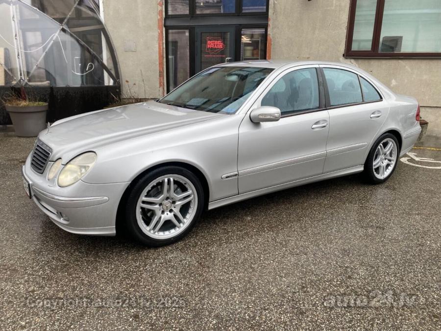 Grey Mercedes-Benz E-Class 2004 in Tallinn, with an engine capacity of 2.70 L and mileage of 249 thousand km for 3900 €, photo 1 on AUTOMOTO.COM.LV