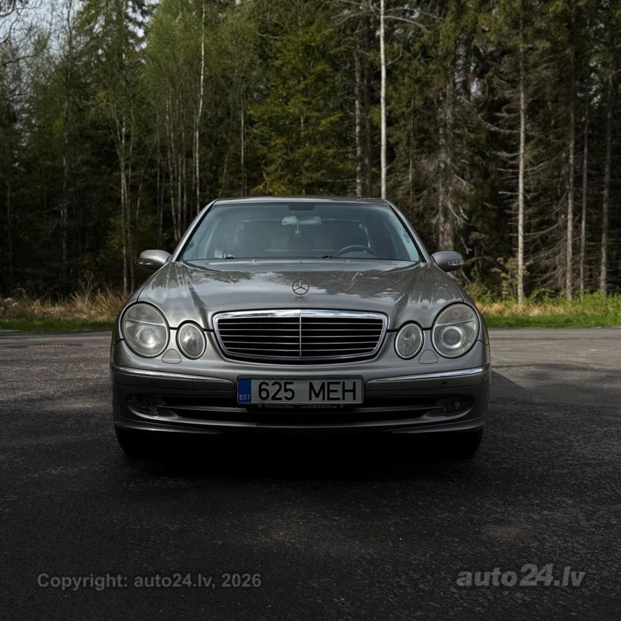 Pelēks Mercedes-Benz E-Class 2004 Tallina, ar dzinēja tilpumu 1.80 L un nobraukumu 225 tūkst. km par 3800 €, foto 9 vietnē AUTOMOTO.COM.LV