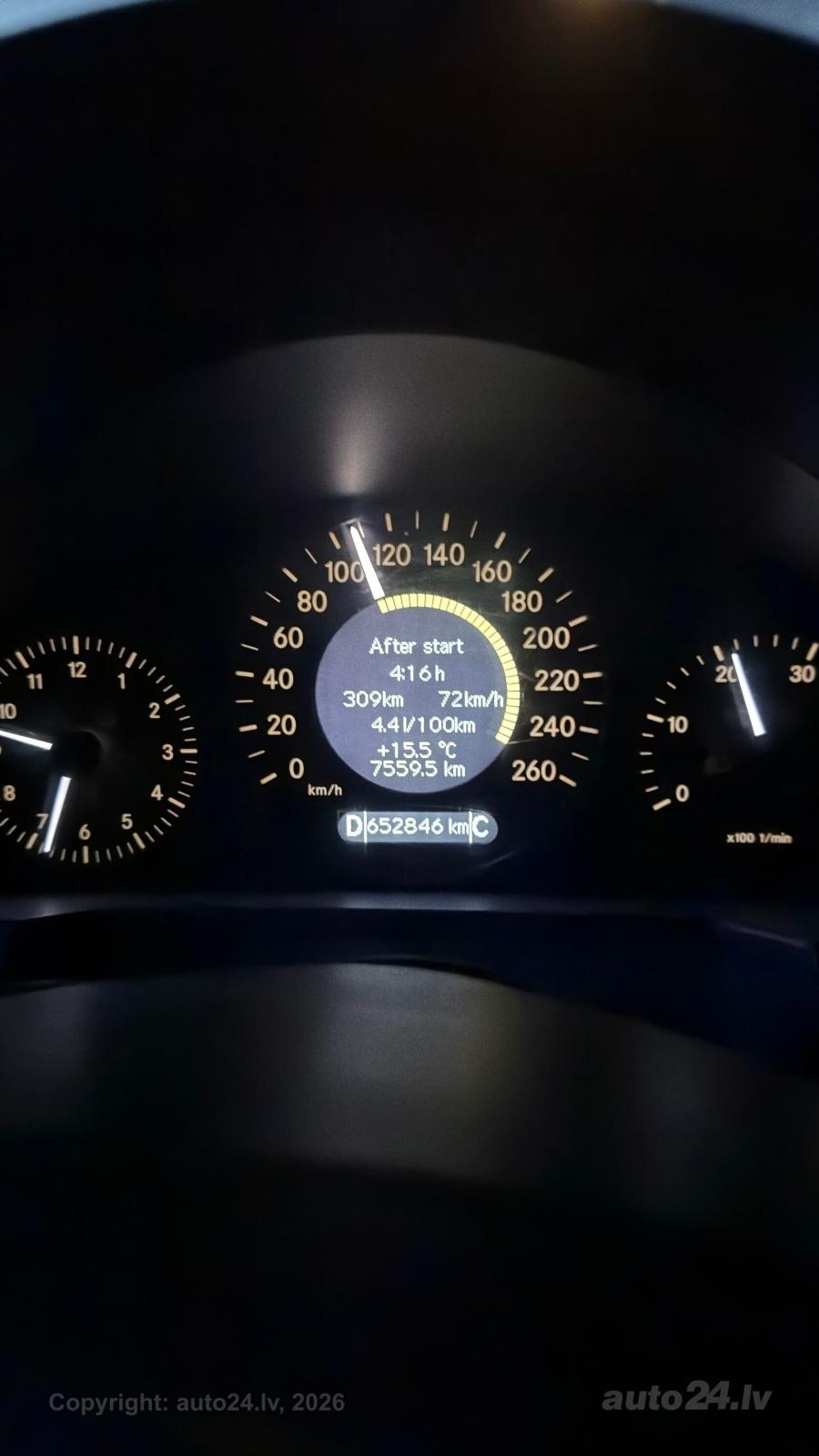 Pelēks Mercedes-Benz E-Class 2004 Tallina, ar dzinēja tilpumu 2.10 L un nobraukumu 655 tūkst. km par 1800 €, foto 10 vietnē AUTOMOTO.COM.LV