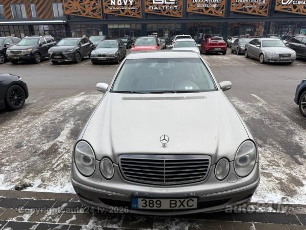 Grey Mercedes-Benz E-Class 2005 in Tallinn, with an engine capacity of 2.10 L and mileage of 0 thousand km for 1000 €, photo 1 on AUTOMOTO.COM.LV