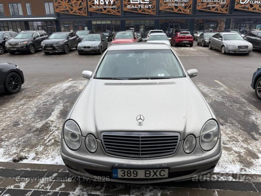 Grey Mercedes-Benz E-Class 2005 in Tallinn, with an engine capacity of 2.10 L and mileage of 0 thousand km for 1000 €, photo 1 on AUTOMOTO.COM.LV