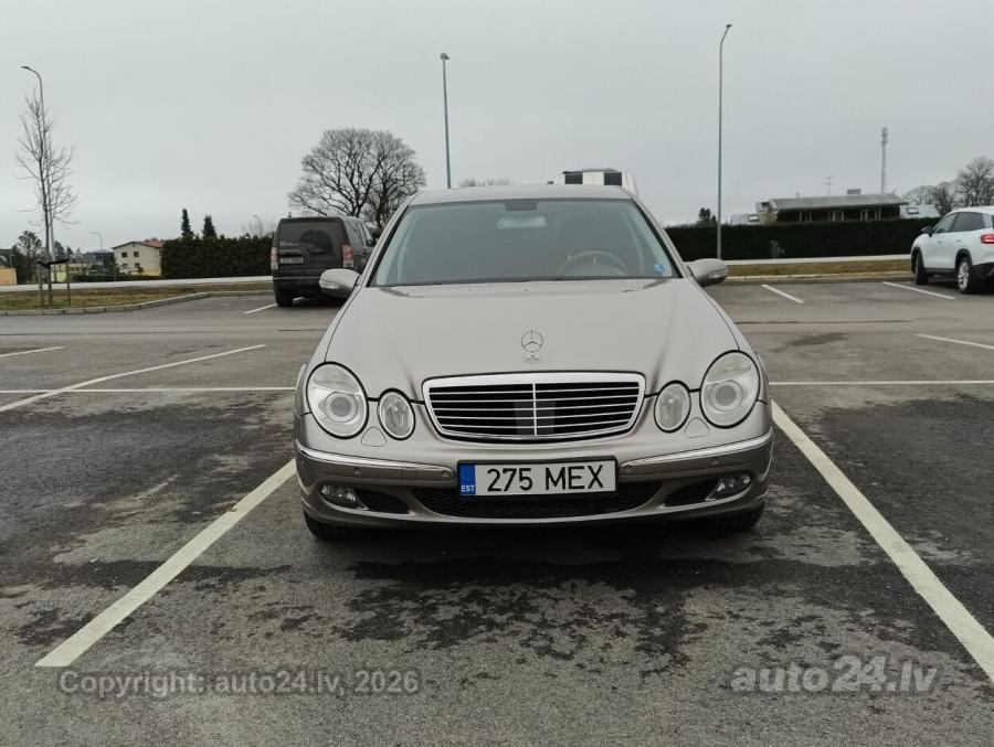 Grey Mercedes-Benz E-Class 2005 in Tallinn, with an engine capacity of 3.50 L and mileage of 196 thousand km for 5500 €, photo 7 on AUTOMOTO.COM.LV