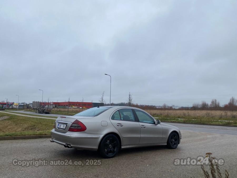 Grey Mercedes-Benz E-Class 2006 in Tallinn, with an engine capacity of 3.00 L and mileage of 327 thousand km for 3200 €, photo 2 on AUTOMOTO.COM.LV