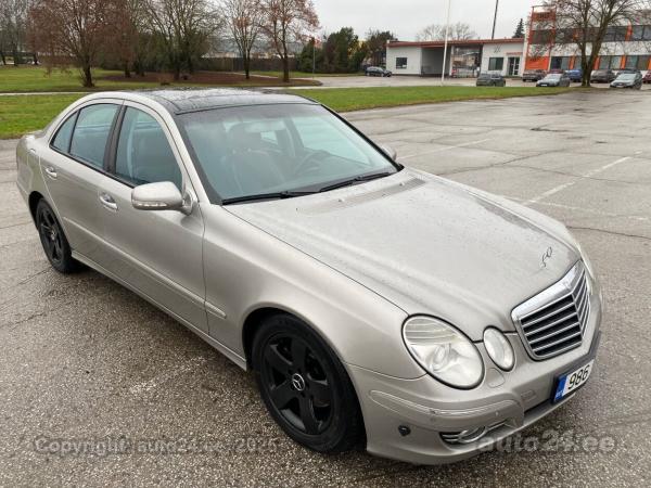 Pelēks Mercedes-Benz E-Class 2006 Tallina, ar dzinēja tilpumu 3.00 L un nobraukumu 327 tūkst. km par 3200 €, foto 11 vietnē AUTOMOTO.COM.LV