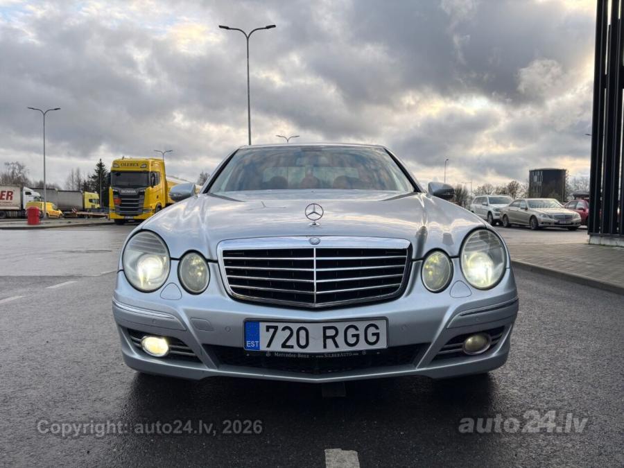 Pelēks Mercedes-Benz E-Class 2006 Tallina, ar dzinēja tilpumu 3.00 L un nobraukumu 349 tūkst. km par 4499 €, foto 9 vietnē AUTOMOTO.COM.LV