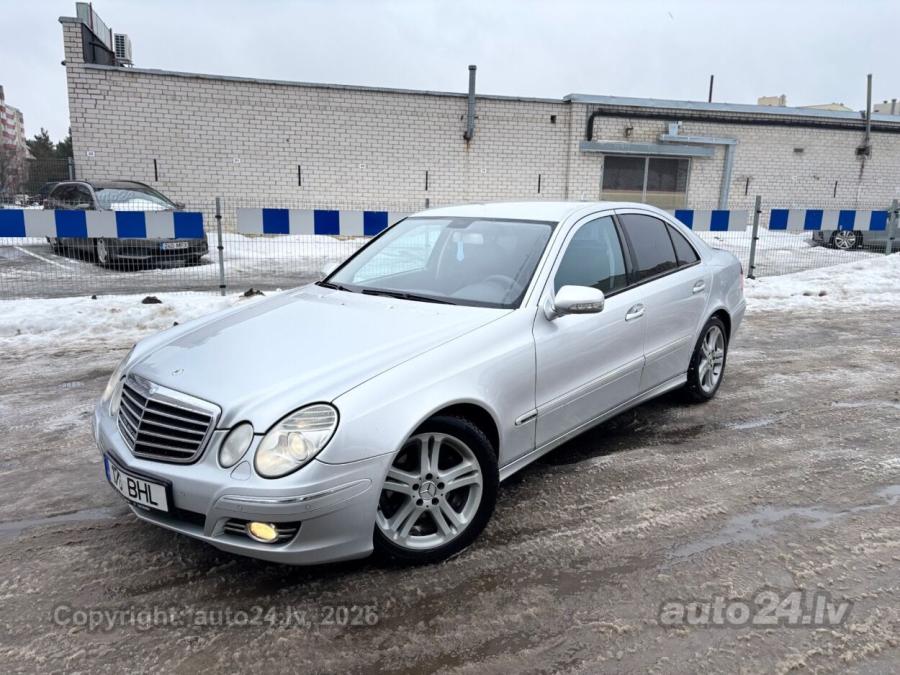 Pelēks Mercedes-Benz E-Class 2006 Tallina, ar dzinēja tilpumu 3.00 L un nobraukumu 380 tūkst. km par 3499 €, foto 4 vietnē AUTOMOTO.COM.LV