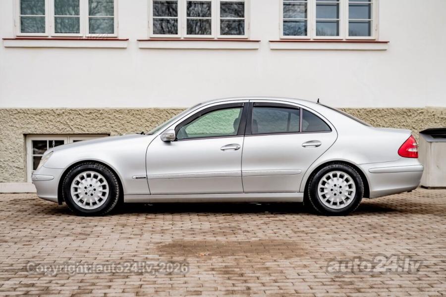 Grey Mercedes-Benz E-Class 2006 in Tallinn, with an engine capacity of 3.00 L and mileage of 451 thousand km for 3499 €, photo 9 on AUTOMOTO.COM.LV