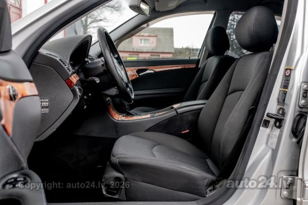 Grey Mercedes-Benz E-Class 2006 in Tallinn, with an engine capacity of 3.00 L and mileage of 451 thousand km for 3499 €, photo 11 on AUTOMOTO.COM.LV