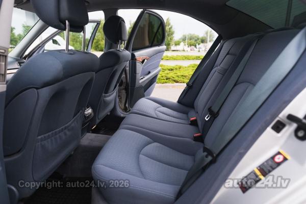Grey Mercedes-Benz E-Class 2006 in Tallinn, with an engine capacity of 3.00 L and mileage of 0 thousand km for 3199 €, photo 4 on AUTOMOTO.COM.LV