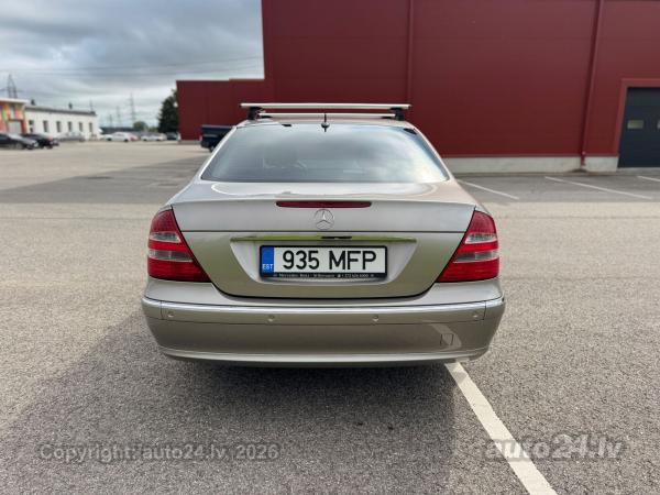 Grey Mercedes-Benz E-Class 2006 in Tartu, with an engine capacity of 1.80 L and mileage of 167 thousand km for 7400 €, photo 4 on AUTOMOTO.COM.LV
