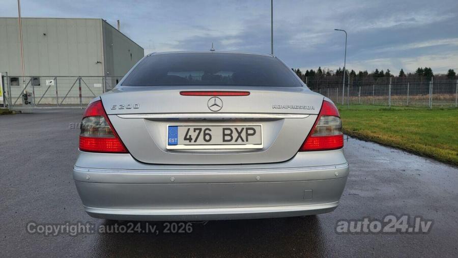 Grey Mercedes-Benz E-Class 2007 in Tallinn, with an engine capacity of 1.80 L and mileage of 172 thousand km for 5990 €, photo 10 on AUTOMOTO.COM.LV
