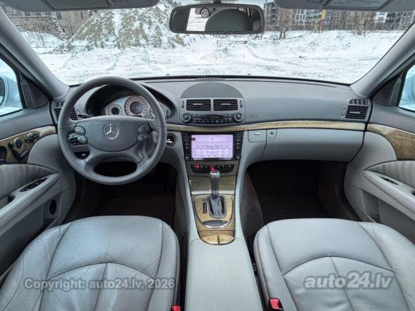 Grey Mercedes-Benz E-Class 2007 in Tallinn, with an engine capacity of 3.00 L and mileage of 247 thousand km for 4750 €, photo 11 on AUTOMOTO.COM.LV