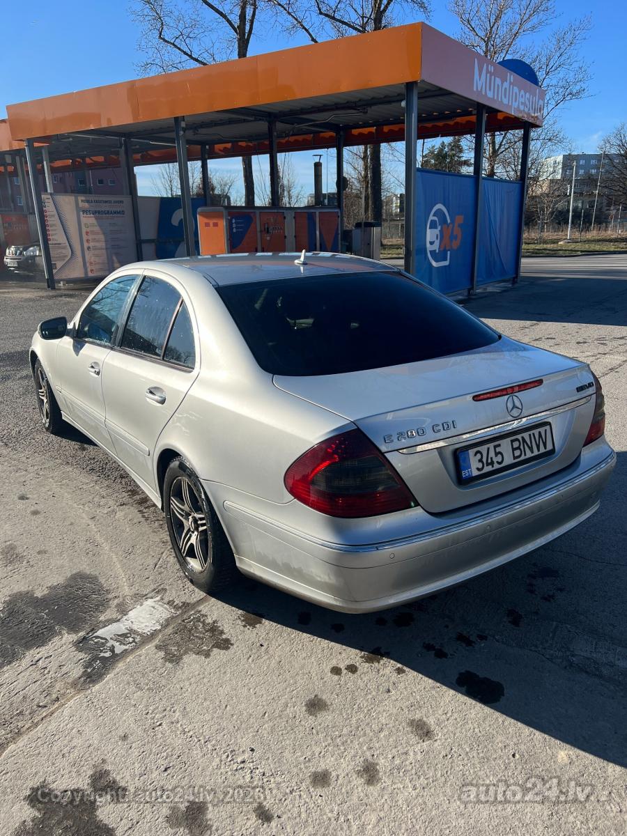 Grey Mercedes-Benz E-Class 2007 in Tallinn, with an engine capacity of 3.00 L and mileage of 243 thousand km for 3300 €, photo 4 on AUTOMOTO.COM.LV