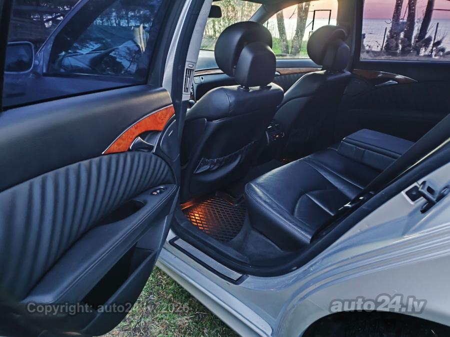 Grey Mercedes-Benz E-Class 2007 in Tallinn, with an engine capacity of 3.00 L and mileage of 287 thousand km for 3488 €, photo 12 on AUTOMOTO.COM.LV