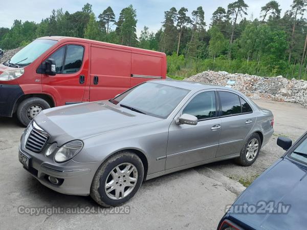 Серый Мерседес Е-Класс 2007 в Таллин, объемом двигателя 3.00 л и пробегом 0 тыс. км за 1100 €, фото 1 на AUTOMOTO.COM.LV