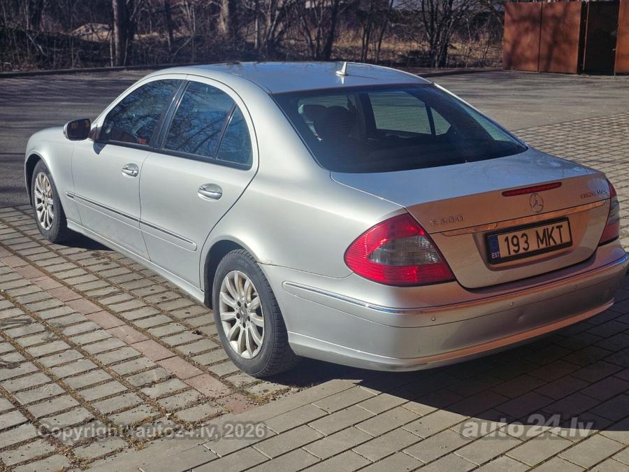 Pelēks Mercedes-Benz E-Class 2007 Tallina, ar dzinēja tilpumu 1.80 L un nobraukumu 224 tūkst. km par 4200 €, foto 4 vietnē AUTOMOTO.COM.LV
