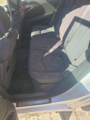 Pelēks Mercedes-Benz E-Class 2007 Tallina, ar dzinēja tilpumu 1.80 L un nobraukumu 224 tūkst. km par 4200 €, foto 7 vietnē AUTOMOTO.COM.LV