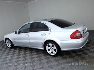 Pelēks Mercedes-Benz E-Class 2007 Tallina, ar dzinēja tilpumu 2.10 L un nobraukumu 349 tūkst. km par 1899 €, foto 5 vietnē AUTOMOTO.COM.LV
