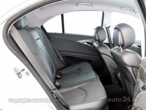 Pelēks Mercedes-Benz E-Class 2007 Tallina, ar dzinēja tilpumu 2.10 L un nobraukumu 349 tūkst. km par 1899 €, foto 8 vietnē AUTOMOTO.COM.LV
