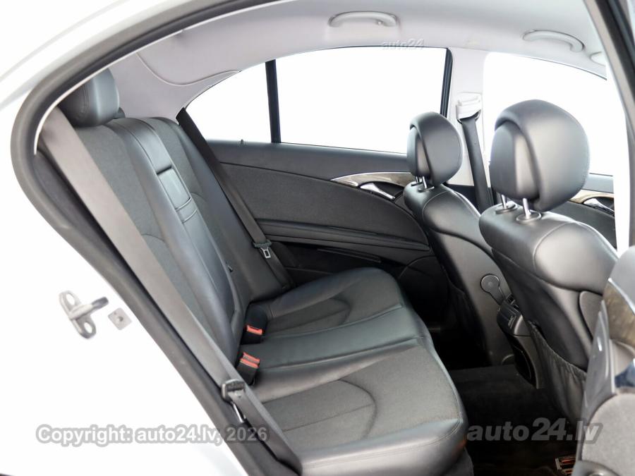Pelēks Mercedes-Benz E-Class 2007 Tallina, ar dzinēja tilpumu 2.10 L un nobraukumu 349 tūkst. km par 1899 €, foto 8 vietnē AUTOMOTO.COM.LV