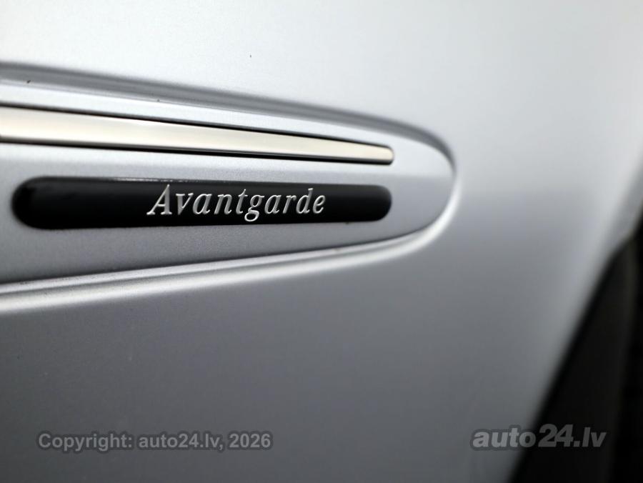 Pelēks Mercedes-Benz E-Class 2007 Tallina, ar dzinēja tilpumu 2.10 L un nobraukumu 349 tūkst. km par 1899 €, foto 9 vietnē AUTOMOTO.COM.LV