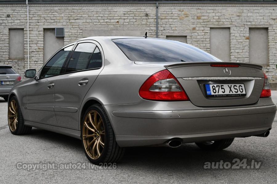 Pelēks Mercedes-Benz E-Class 2008 Tallina, ar dzinēja tilpumu 3.00 L un nobraukumu 305 tūkst. km par 9500 €, foto 1 vietnē AUTOMOTO.COM.LV