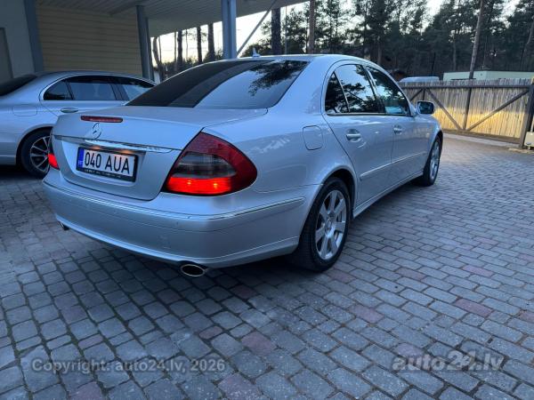 Pelēks Mercedes-Benz E-Class 2009 Tallina, ar dzinēja tilpumu 3.00 L un nobraukumu 297 tūkst. km par 6390 €, foto 4 vietnē AUTOMOTO.COM.LV