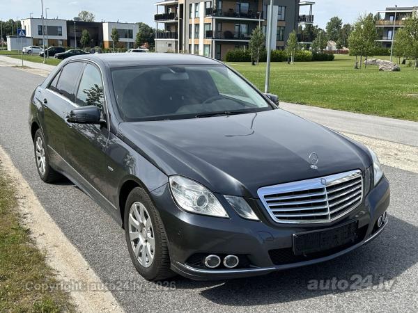 Grey Mercedes-Benz E-Class 2010 in Tallinn, with an engine capacity of 2.10 L and mileage of 246 thousand km for 6480 €, photo 6 on AUTOMOTO.COM.LV