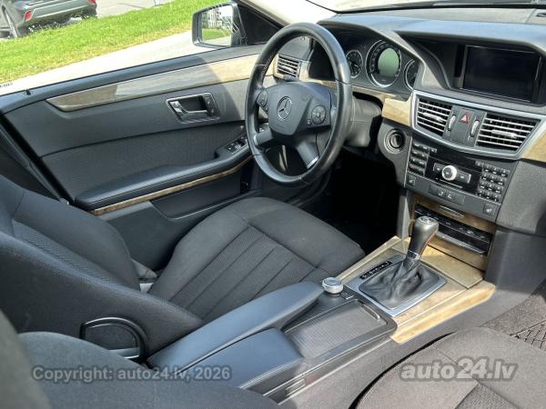 Grey Mercedes-Benz E-Class 2010 in Tallinn, with an engine capacity of 2.10 L and mileage of 246 thousand km for 6480 €, photo 7 on AUTOMOTO.COM.LV