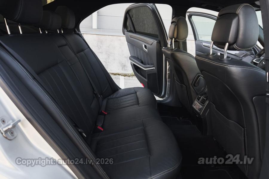 Grey Mercedes-Benz E-Class 2013 in Tallinn, with an engine capacity of 3.00 L and mileage of 280 thousand km for 13490 €, photo 11 on AUTOMOTO.COM.LV