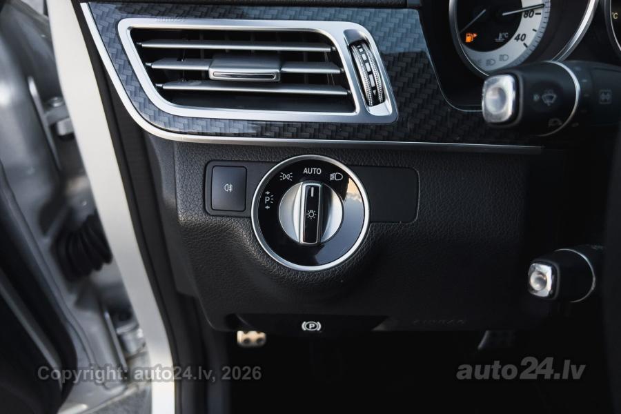 Grey Mercedes-Benz E-Class 2013 in Tallinn, with an engine capacity of 3.00 L and mileage of 280 thousand km for 13490 €, photo 19 on AUTOMOTO.COM.LV