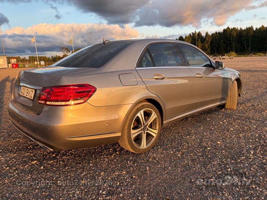Grey Mercedes-Benz E-Class 2013 in Tartu, with an engine capacity of 3.00 L and mileage of 315 thousand km for 12900 €, photo 6 on AUTOMOTO.COM.LV