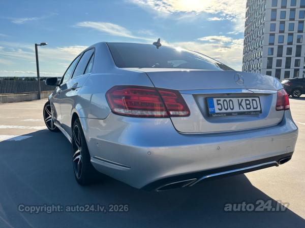 Pelēks Mercedes-Benz E-Class 2013 Tallina, ar dzinēja tilpumu 2.10 L un nobraukumu 269 tūkst. km par 9999 €, foto 5 vietnē AUTOMOTO.COM.LV