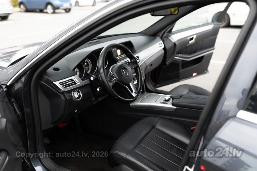 Pelēks Mercedes-Benz E-Class 2015 Tallina, ar dzinēja tilpumu 3.00 L un nobraukumu 373 tūkst. km par 9499 €, foto 11 vietnē AUTOMOTO.COM.LV