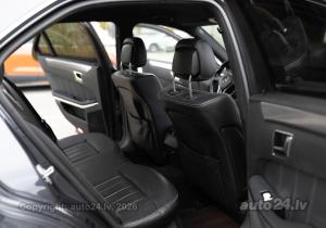 Pelēks Mercedes-Benz E-Class 2015 Tallina, ar dzinēja tilpumu 3.00 L un nobraukumu 373 tūkst. km par 9499 €, foto 16 vietnē AUTOMOTO.COM.LV