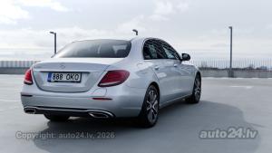 Grey Mercedes-Benz E-Class 2016 in Tallinn, with an engine capacity of 2.00 L and mileage of 133 thousand km for 28990 €, photo 4 on AUTOMOTO.COM.LV