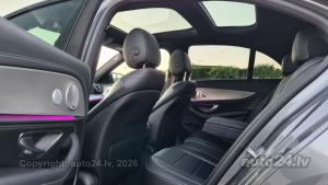 Pelēks Mercedes-Benz E-Class 2017 Tallina, ar dzinēja tilpumu 3.00 L un nobraukumu 266 tūkst. km par 24000 €, foto 14 vietnē AUTOMOTO.COM.LV