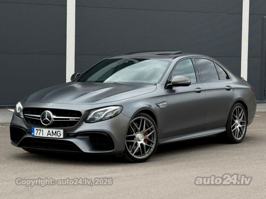 Pelēks Mercedes-Benz E-Class 2017 Tallina, ar dzinēja tilpumu 4.00 L un nobraukumu 159 tūkst. km par 53900 €, foto 1 vietnē AUTOMOTO.COM.LV