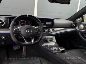Pelēks Mercedes-Benz E-Class 2017 Tallina, ar dzinēja tilpumu 4.00 L un nobraukumu 159 tūkst. km par 53900 €, foto 8 vietnē AUTOMOTO.COM.LV