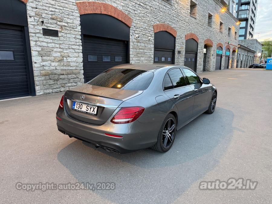 Grey Mercedes-Benz E-Class 2017 in Tallinn, with an engine capacity of 3.00 L and mileage of 122 thousand km for 38000 €, photo 4 on AUTOMOTO.COM.LV